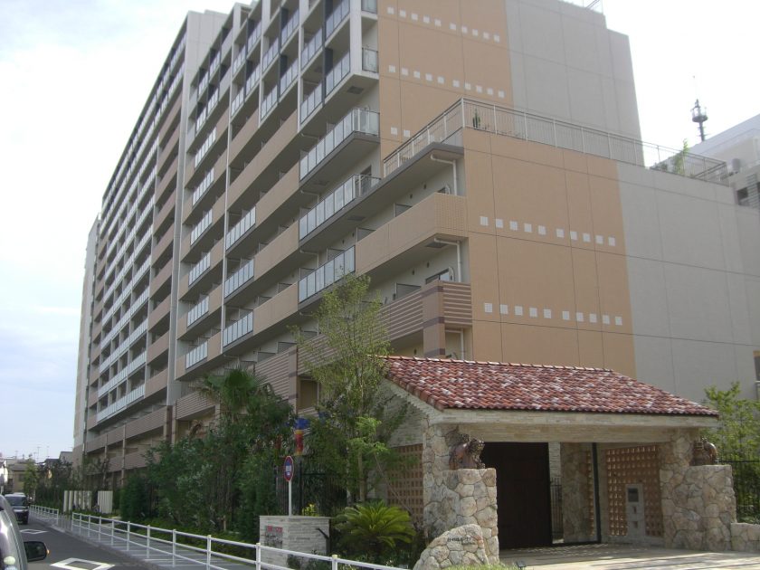ロイヤルパークスシーサー西新井 東京都練馬区の左官工事・内外の塗壁・リフォームなら株式会社クサノ